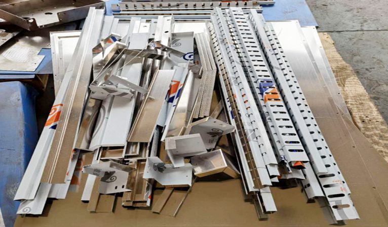 What are the considerations for choosing auto parts? | Sheet Metal ...